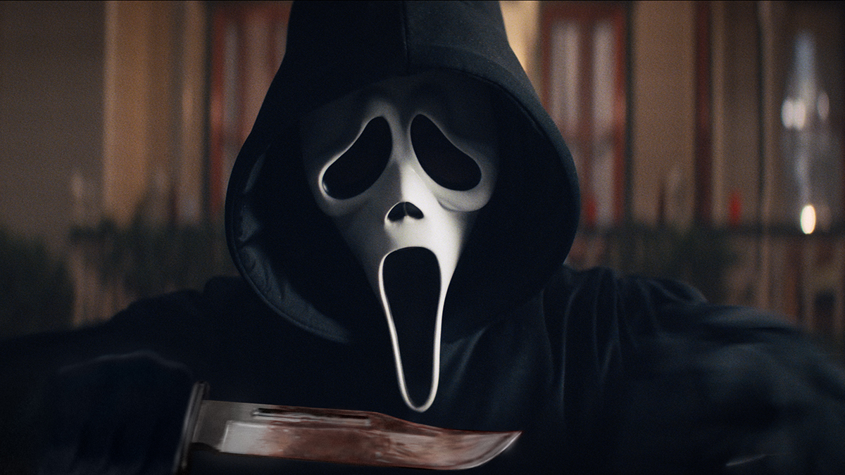 Scream review: Ghostface Slashes Back With Elevated Meta Commentary ...